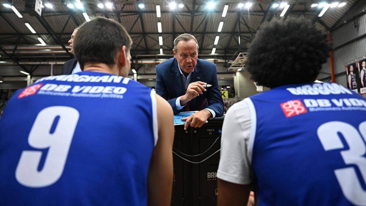 Sterk Mechelen dient Landstede Hammers eerste nederlaag toe | GVA